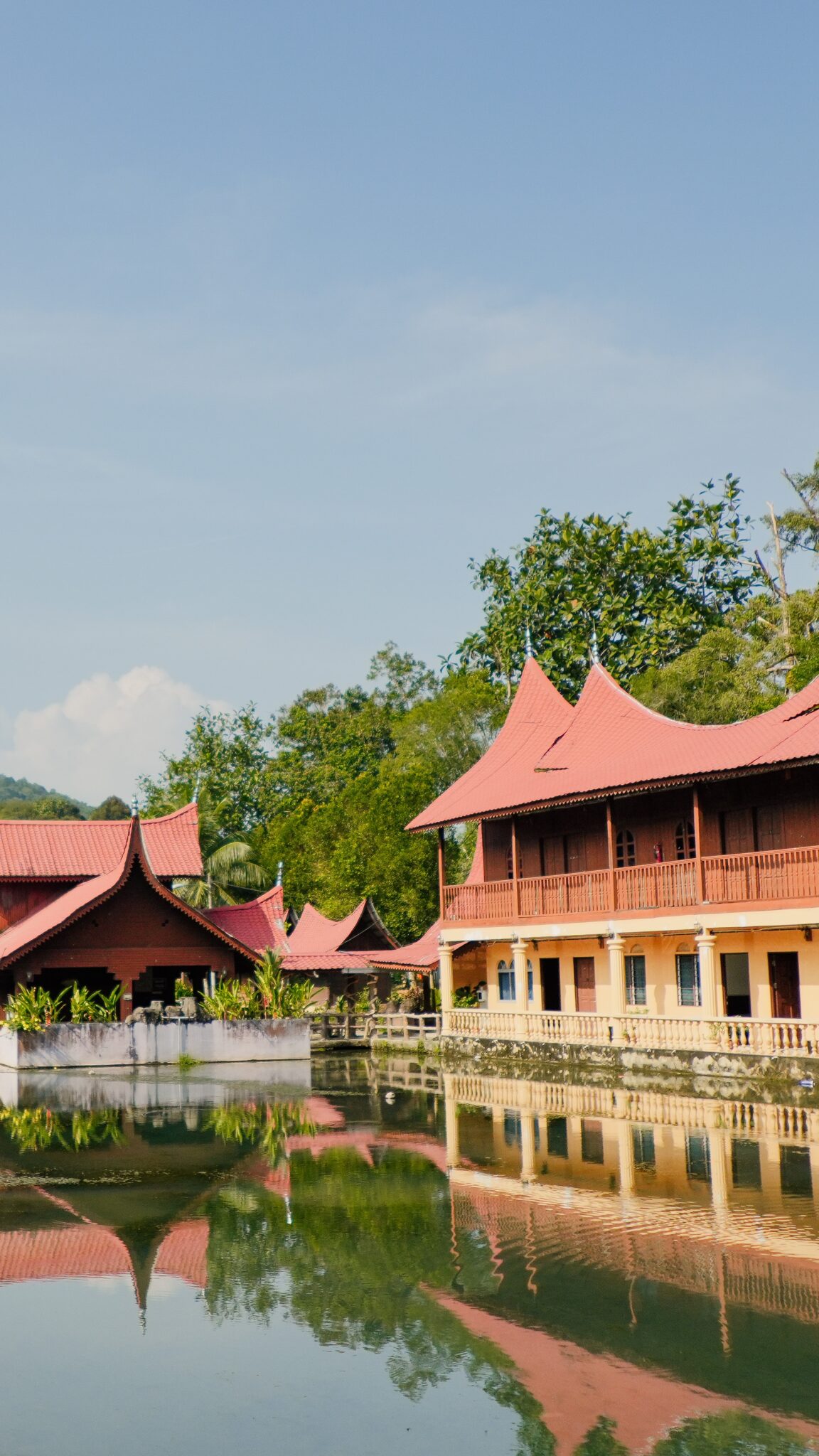 Home - Cholo-Cholo Hotsprings & Chalet