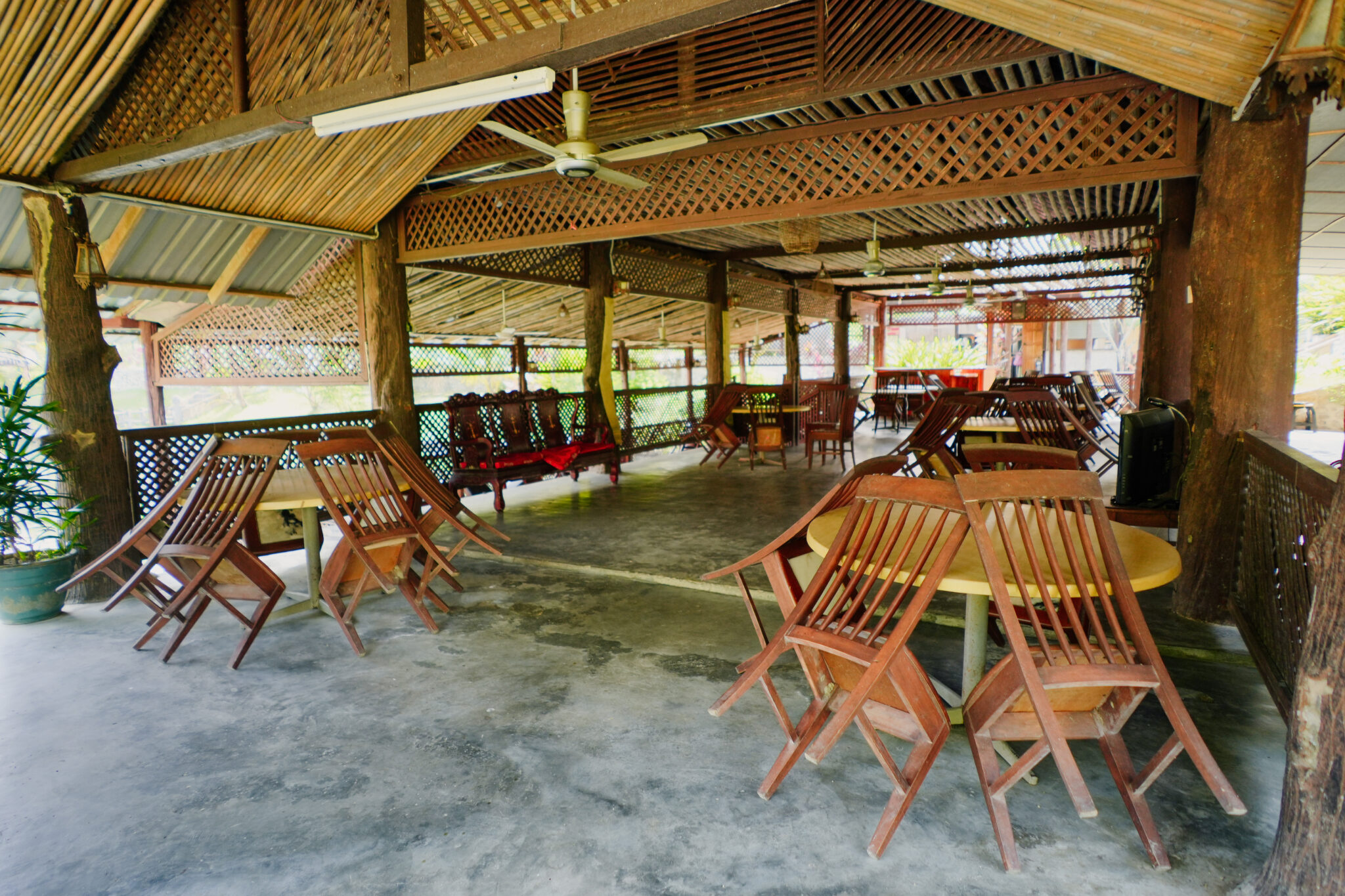 Home - Cholo-Cholo Hotsprings